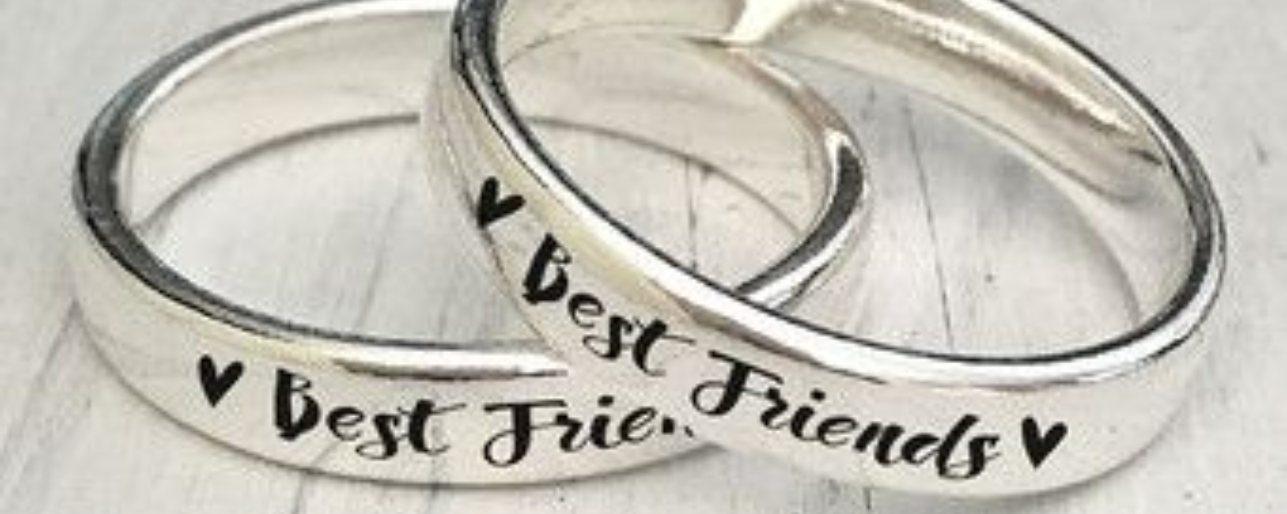 Friendship Rings: Best Designs to Celebrate Your Bond – catchajewel.com